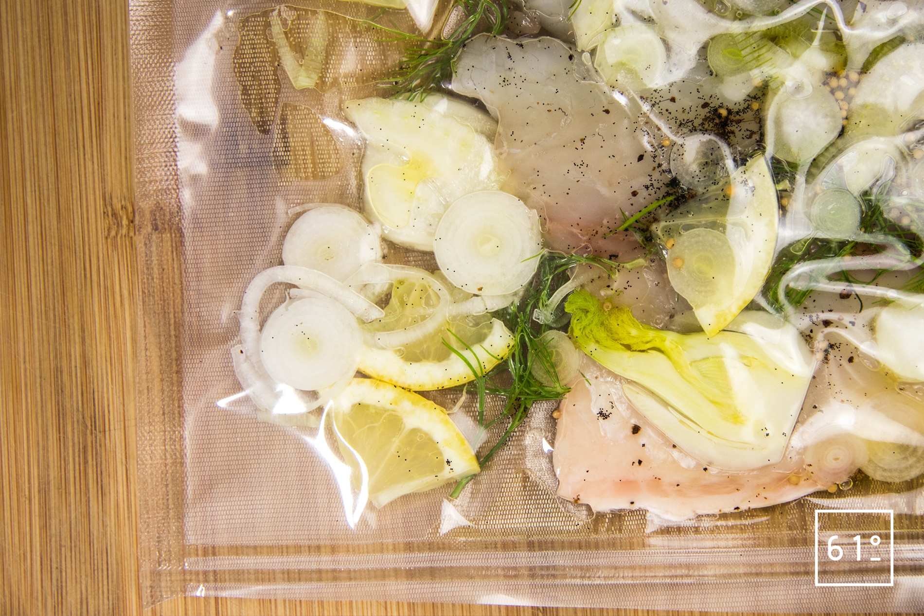 Filets de dorade royale sous vide au fenouil | Recette | 61°Degrés