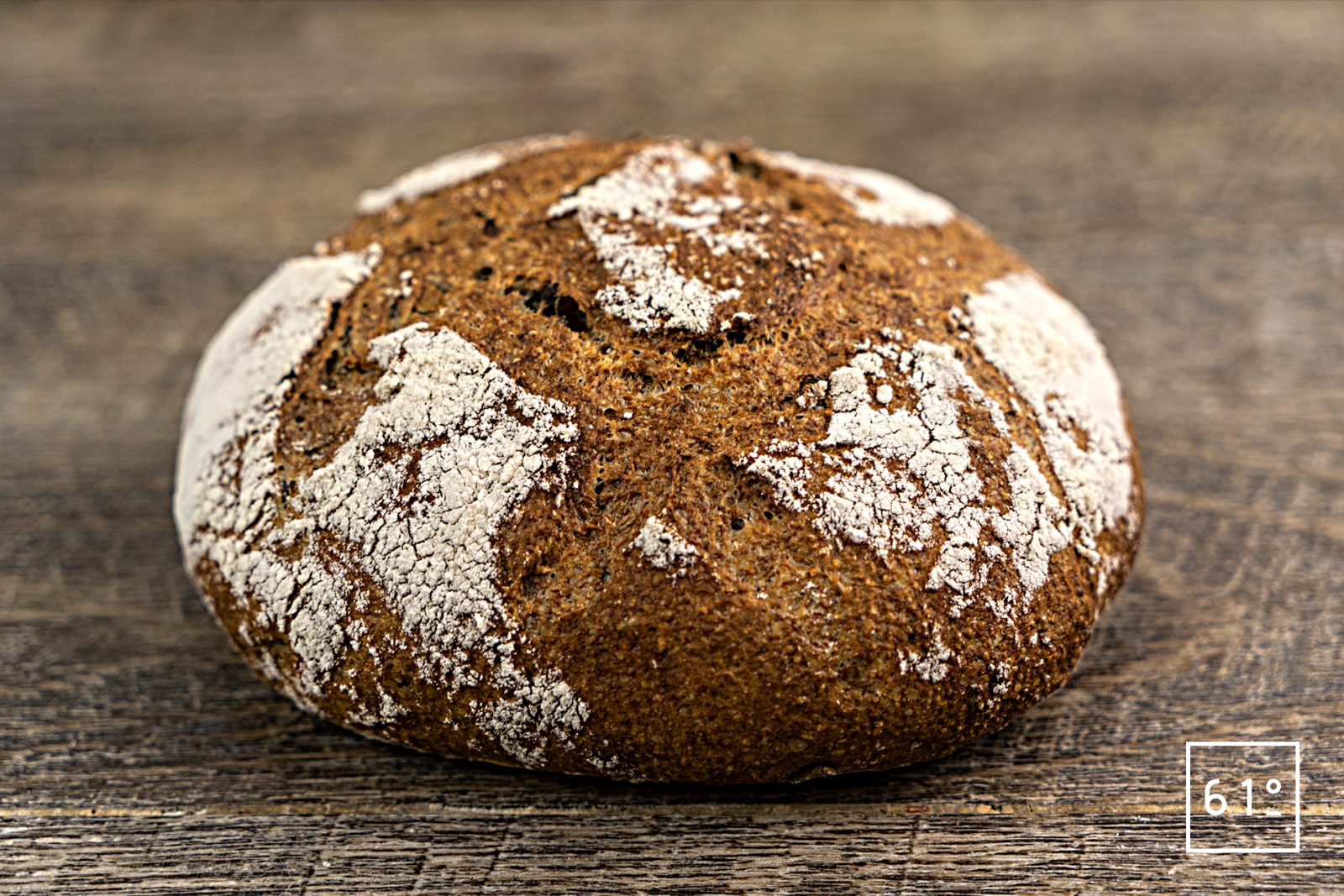 Pain complet aux fanes d’oignons | Recette | 61°Degrés