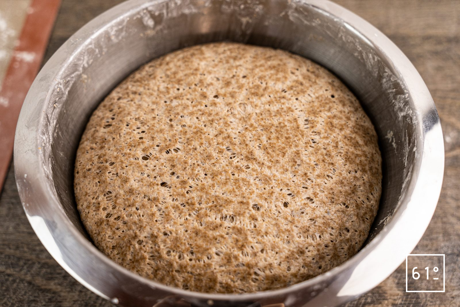 Pain complet aux fanes d’oignons | Recette | 61°Degrés