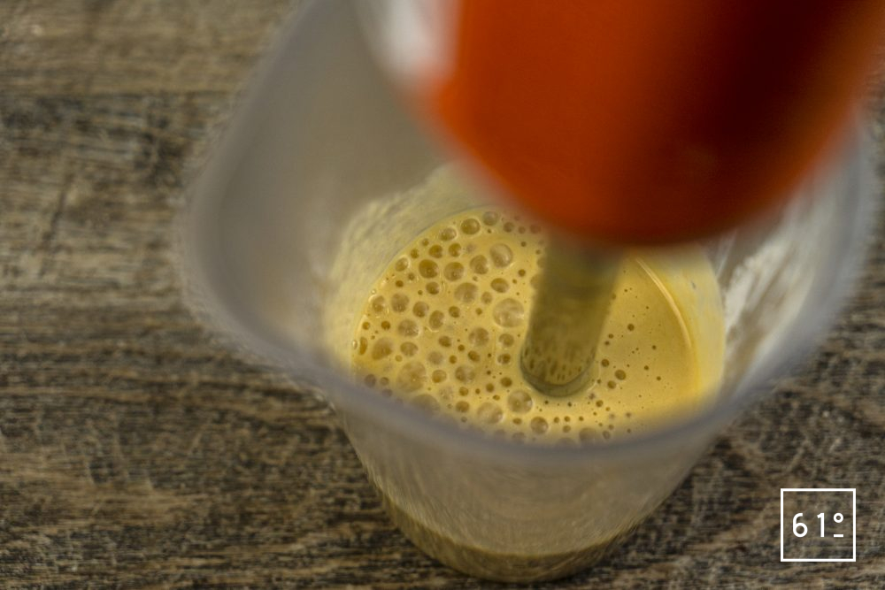 Sponge cake déshydraté à l’oignon | Recette | 61°Degrés